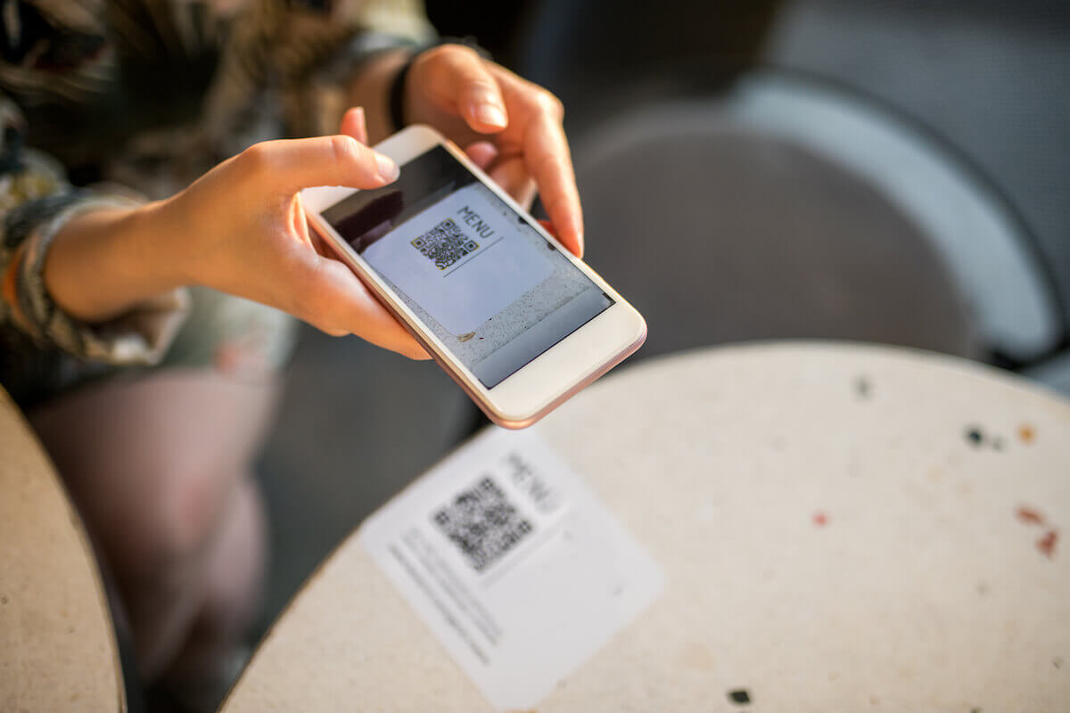 Using QR Codes for Exceptional In-Store Customer Experience - Qualtrics